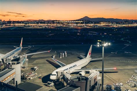 羽田空港第一ターミナル 展望デッキの夜景情報（行き方・入場料金・営業時間・景色）