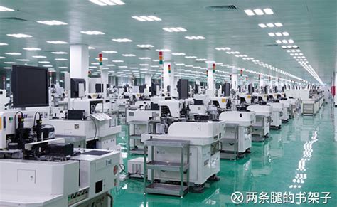 多元化思维模型连载之十二： 规模效应模型 规模效应又称规模经济，即因规模增大带来的经济效益提高，但是规模过大可能产生信息传递速度慢且造成信息失真、管理官僚化等弊端 雪球