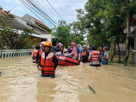 Petugas Gabungan Dirikan Posko Bencana Banjir Dan Longsor Di Kendal Jatengdaily