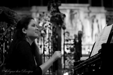 Lynn Arnold Pianist