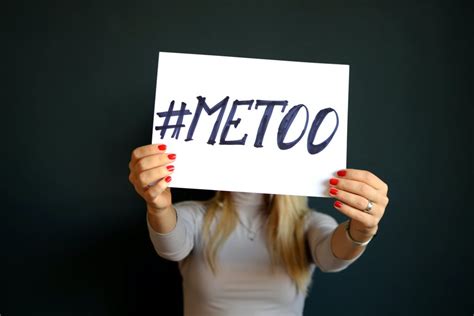 What To Do If Youre Being Sexually Harassed By Your Boss Legal Reader