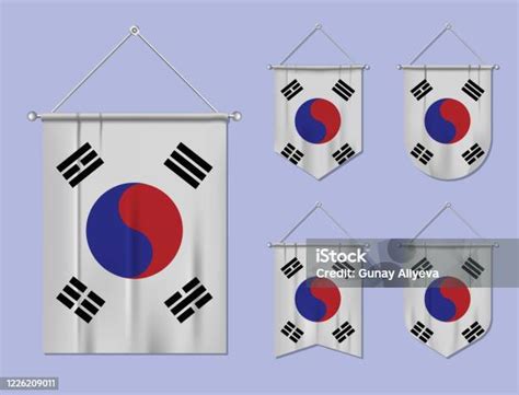 직물 질감으로 대한민국을 매달려 플래그의 집합 국기 국가의 다양성 모양입니다 배너 웹 로고 수상 및 축제를위한 수직 템플릿
