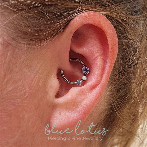 Captive Gem Bezel Blue Lotus
