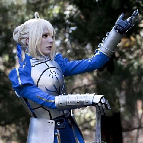 俄妹cos《fate》saber：泳装呆毛王 靓丽吸睛 快科技 科技改变未来