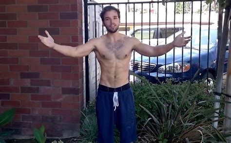 Freddie Benson From Icarly Is A Total Babe Now Icarly Nathan Kress Insta Fashion