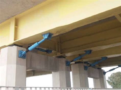 Supplemental Viscous Dampers Installed In Conjunction With Elastomeric Download Scientific