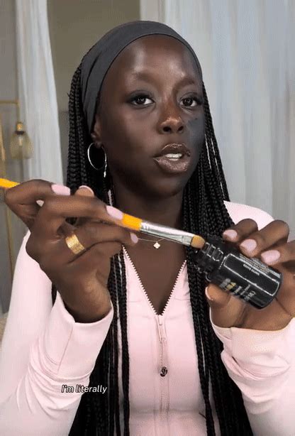 검은색 물감 같다흑인들 분노 일으킨 美 화장품영상