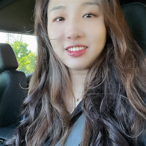 Rong Yan Office Management Yi Dance School Linkedin