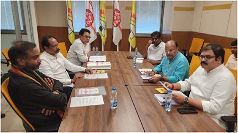 Tdp Janasena టీడీపీ జనసేన మ్యానిఫెస్టో కమిటీ భేటీ కామన్ అజెండాపై చర్చ