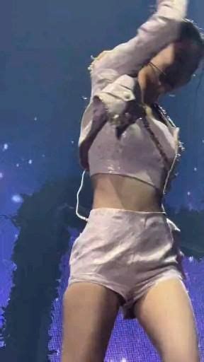 Jennie Video Dansçılar Fotoğraf kitabı Ünlüler