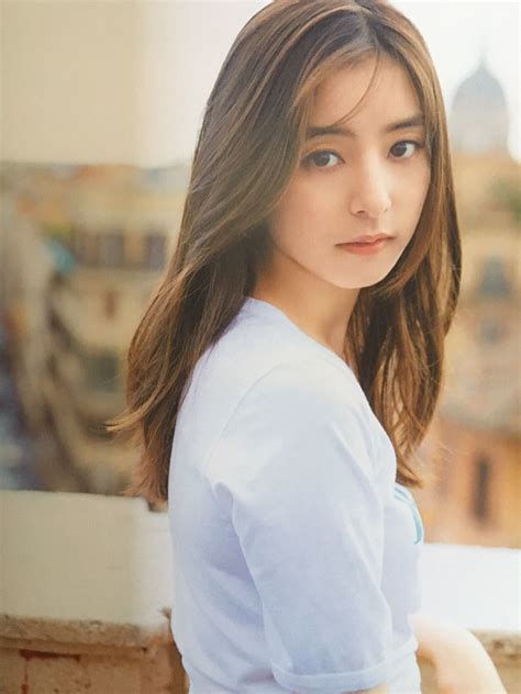 Yahooオークション 新木優子 2nd写真集「honey」hmv限定カバー版