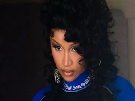 Cardi B Après Leur Divorce Offset Déjà Filmé Avec Une Nouvelle Femme