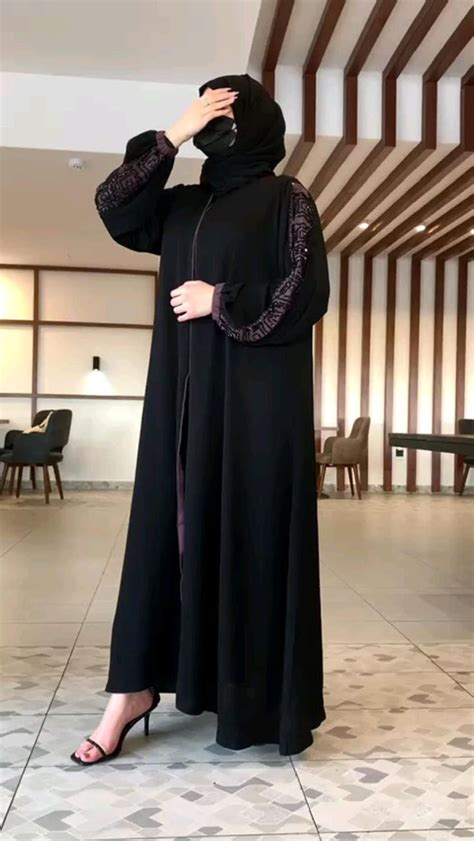 Statement Silhouettes Beautiful And Latest Abaya Inspirations For The