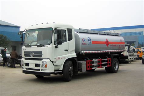 东风天锦15方加油车 东风10吨运油车价格图片参数 油罐车系列