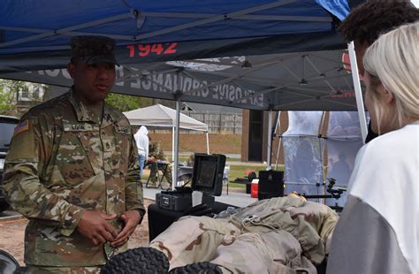 Showcasing The Army Stem Event Reaches Thousands Article The