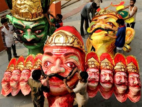 Dussehra 2017 Craftsmen Prepare Ravana Effigies Ahead Of Dussehra To
