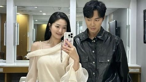 류이서♥전진 결혼 5년 만에 달달 스킨십 Youtube