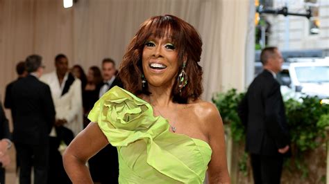 Gayle King Stuns As Sports Illustrated Swimsuit Model At 69