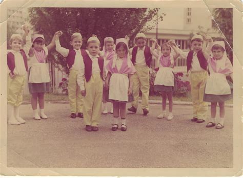 Photo De Classe Grande Section Maternelle De 1965 Ecole Paul Langevin