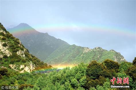 西藏林芝山谷现超级彩虹景观 搜狐大视野 搜狐新闻