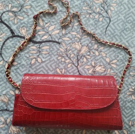 Кожаная сумочка — цена 1200 грн в каталоге Клатчи Купить аксессуары по доступной цене на Шафе