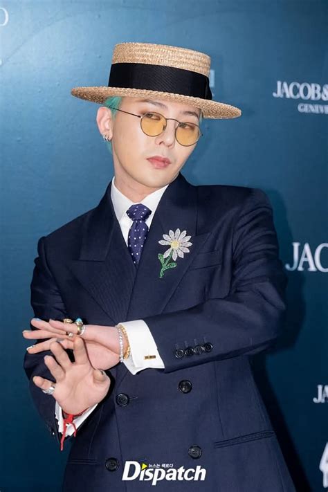 대체 어케했냐는 말 나오는중인 지드래곤 오늘자 얼굴  악플달면 쩌리쩌려버려 ＊여성시대＊ 차분한 20대들의 알흠다운 공간