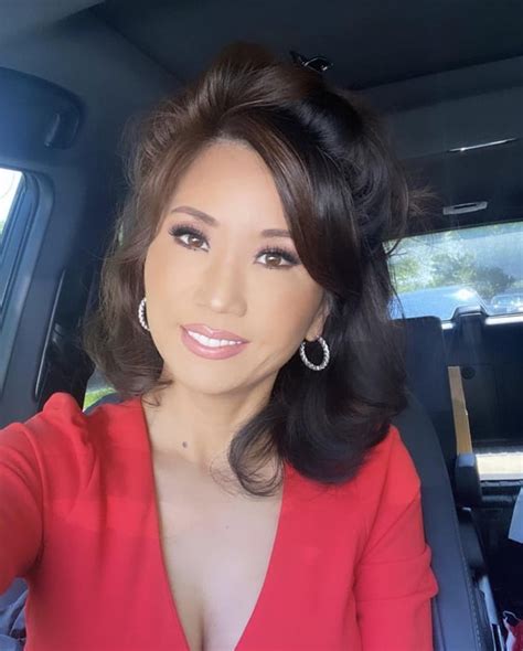 Annie Yu Wusa9 R Hot Reporters