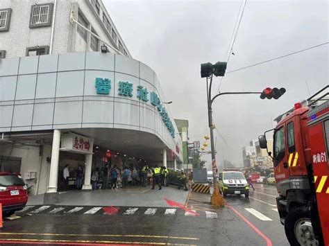 现场画面曝光！台湾一医院发生火灾，8名患者逃生不及身亡浓烟东港迹象
