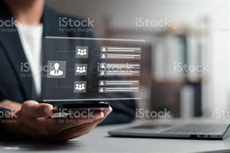 순서도를 통한 비즈니스 프로세스 및 워크플로 자동화 회사의 팀과 직원의 계층 구조가 있는 조직도입니다 비즈니스 및 기술