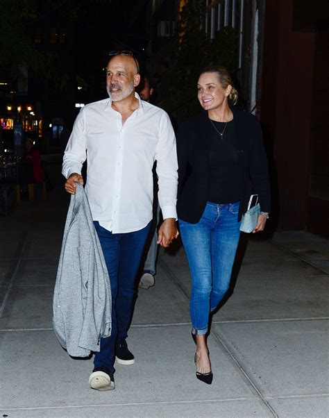 Yolanda Hadid And Joseph Jingoli Night Out In New York 10062021