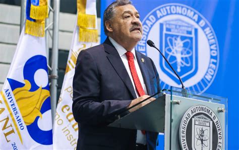 VALORA EL RECTOR SANTOS GUZMAN LÓPEZ LABOR DE GRUPOS ACADÉMICOS Y