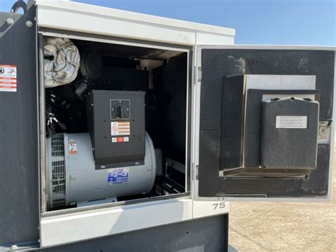 75 Kva 60 Kw Generac Portable Generator Set Year 2015 2 432 Hours Base Fuel Tank Sound