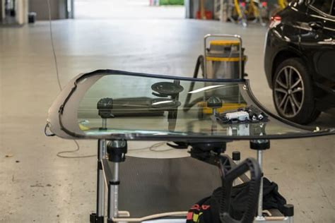 The Science Of Windshield Glass Understanding Materials And Durability