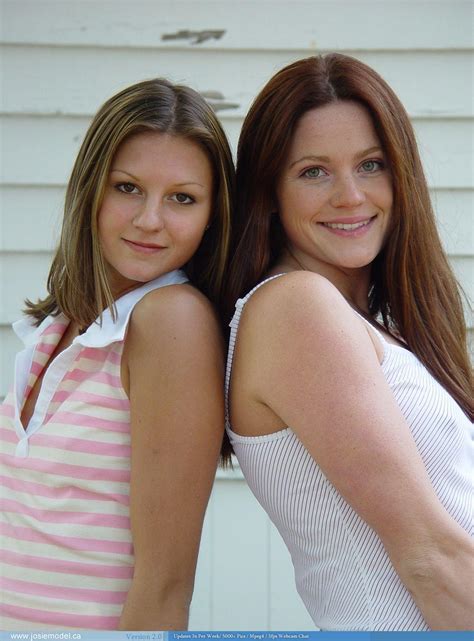 Pictures Of Josie Model Hanging Out With Vicki Model Porn Pictures Xxx