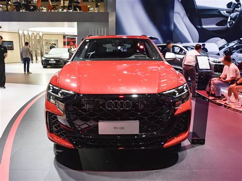 奥迪rs Q8 2025款 Rs Q8 40t Performance 奥迪 2122张图片大全汽车车展图库 汽车之家