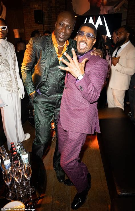 Jamie Foxx And Floyd Mayweather Don Eye Catching Suits While Partying
