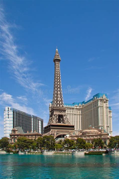 Las Vegas Hot Afternoon Editorial Image Image Of Games 14936755