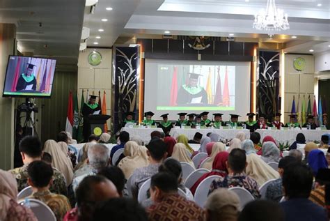 UMJ Kukuhkan Dua Guru Besar Baru Di Bidang Kesehatan Dan Hukum