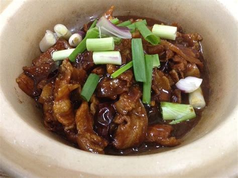 福記 招牌菜咸鱼花腩煲