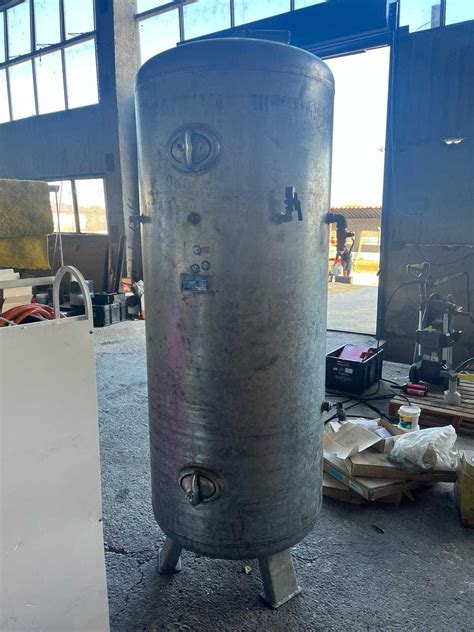 Компресорна система Atlas Copco: изсушител, ресивър и сепаратори! гр ...