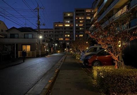 夜の住宅街の写真素材｜写真素材なら「写真ac」無料（フリー）ダウンロードok