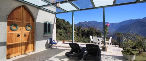 清境住宿‧麋鹿遇見松鼠