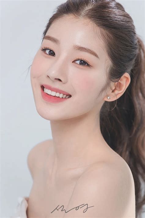 图片韩国新娘化妆造型图片素材 花瓣网