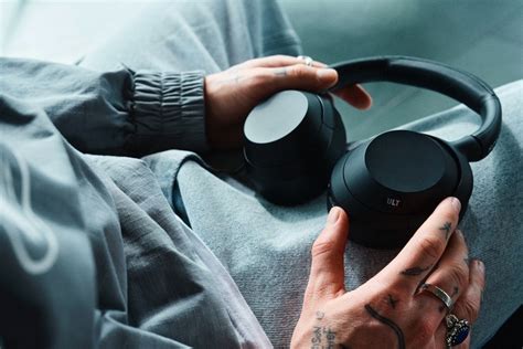 索尼发布 Ult Wear 头戴耳机（wh Ult900n），主动降噪、ult 低音增益、搭载v1芯片 发烧友