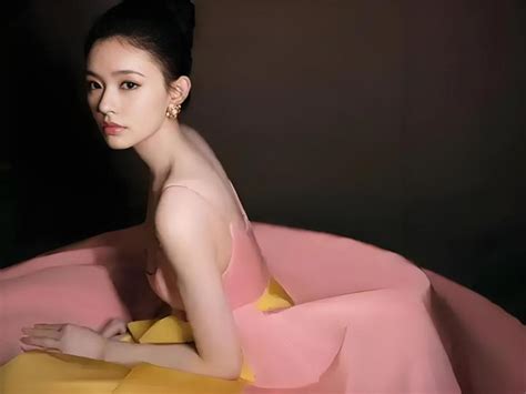 美人鱼林允，野生感！ 知乎