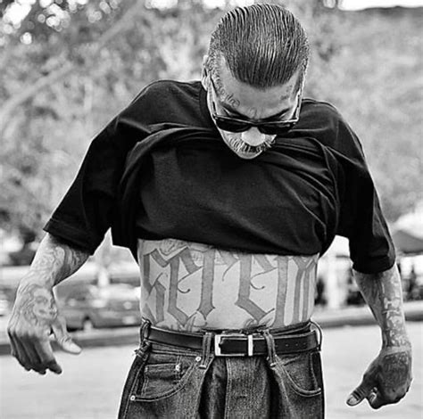 Pin By ᦋꪊ᭢ᩏꪶꪖꪗ 🅖🅔🅔🅩🅨 On 𝙂𝙖𝙣𝙜 𝙍𝙚𝙡𝙖𝙩𝙚𝙙 Cholo Style Gangsta Style Gang