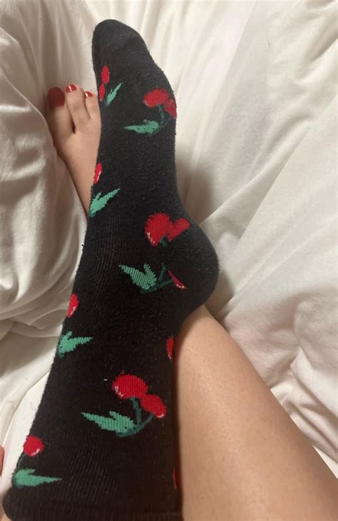 🍒 My New Pedi R Usedsocks