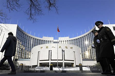 國安警告唱空經濟 專家資本加速外逃 中國經濟 人民幣 外匯儲備 大紀元
