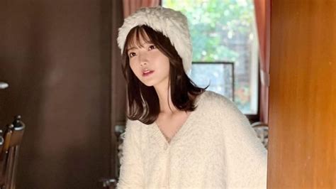 洛丽塔正妹《新谷姬加》透明感身材，贫乳加短发，妹力无限！时尚时尚潮流好看视频