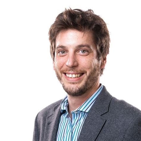 Roman Kuster Linkedin